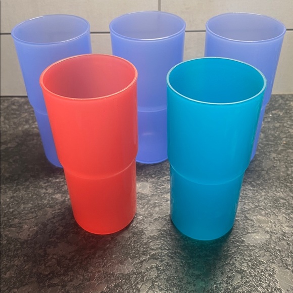 Tupperware | Dining | Vintage Set Of 5 Tabletop Stacking Tumblers ...